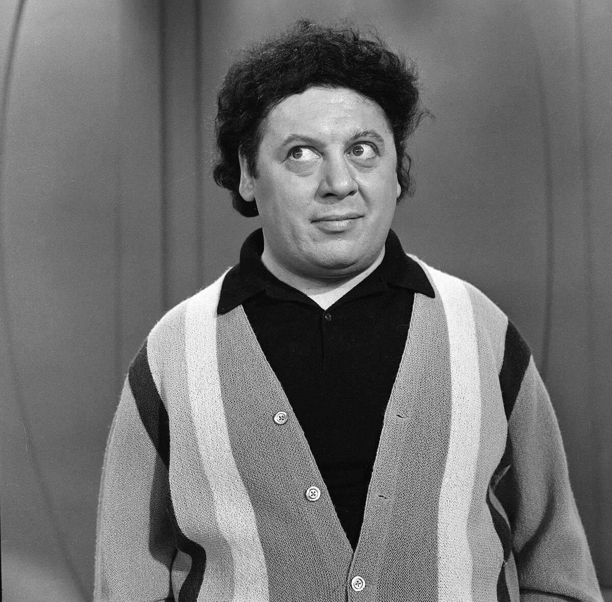 Comic Marty Allen, almost 94, laughs off old age