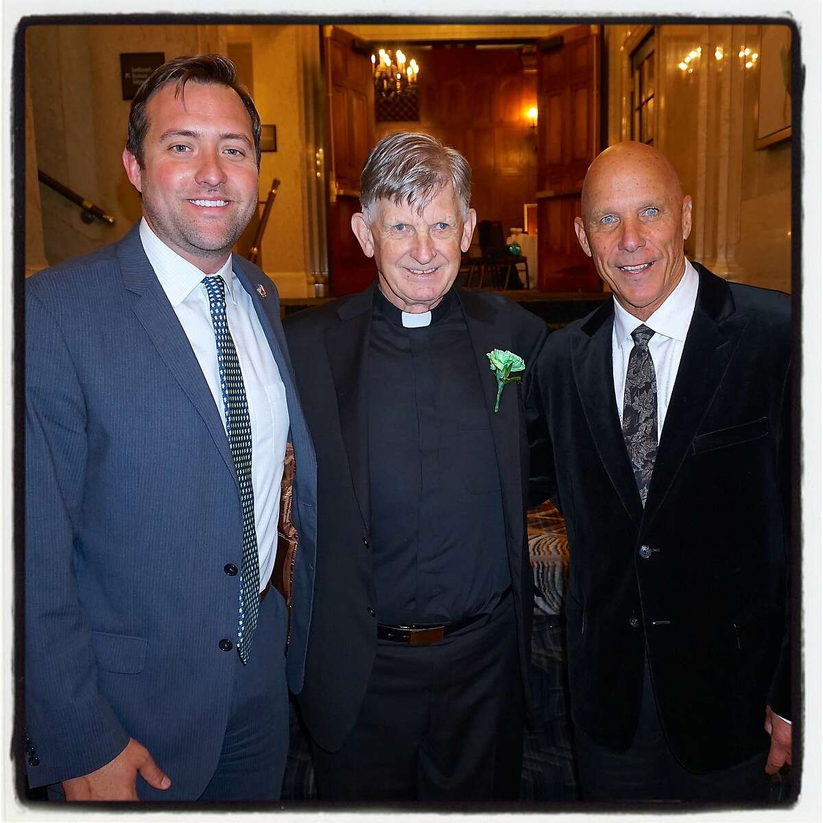 Arts Medallion’s double-duty honors