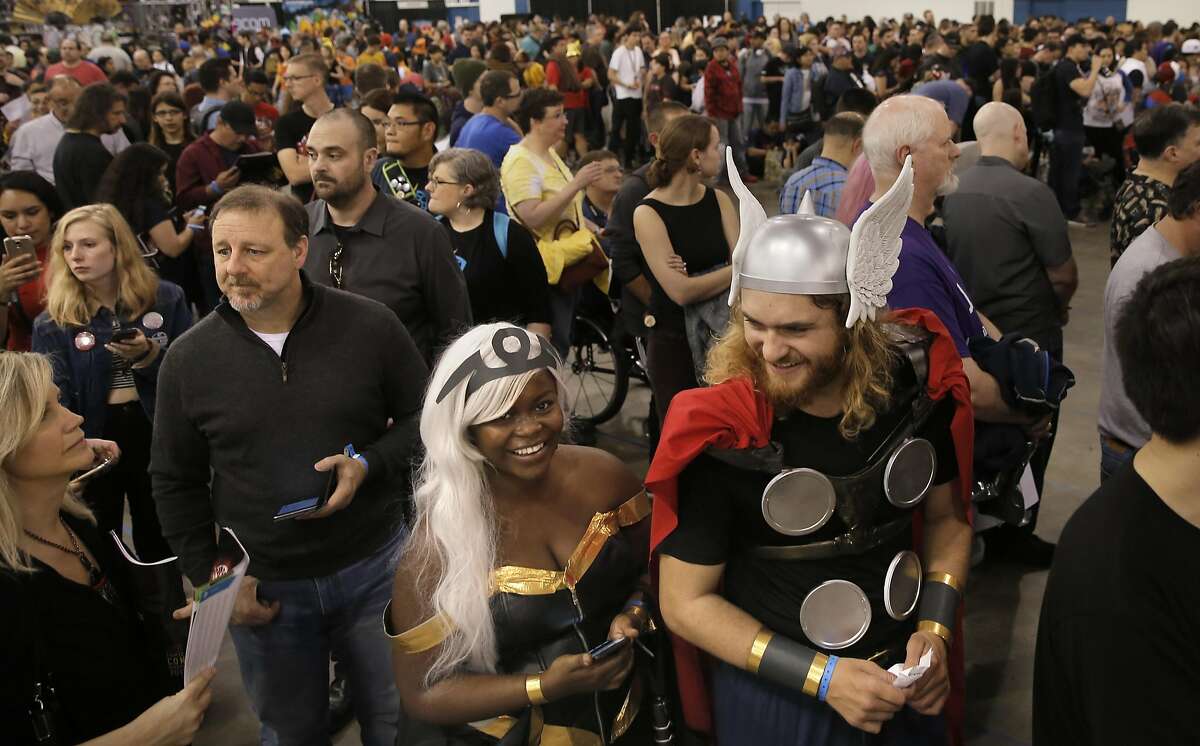 Cosplayers shine at Silicon Valley Comic Con