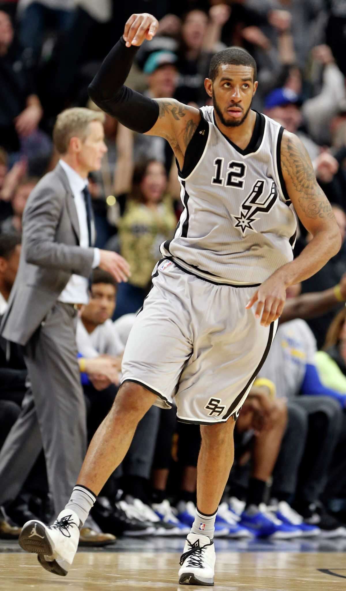 Spurs make Curry look mortal