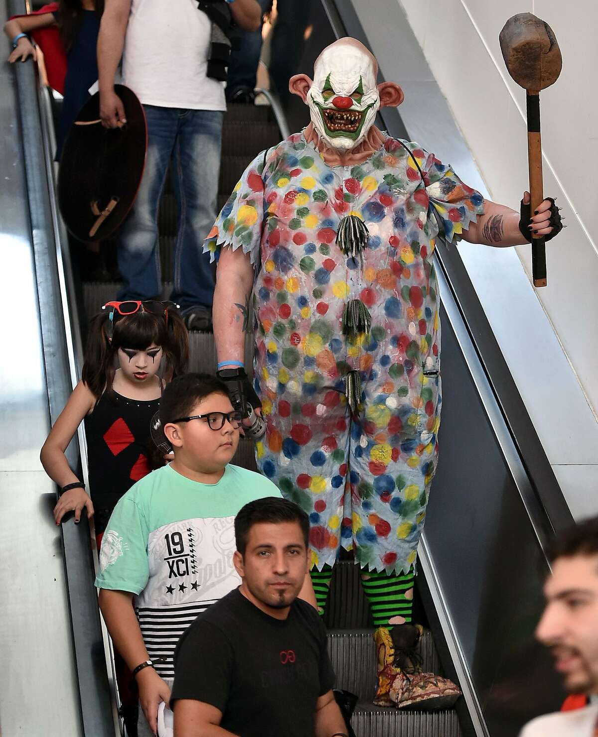 Cosplayers shine at Silicon Valley Comic Con