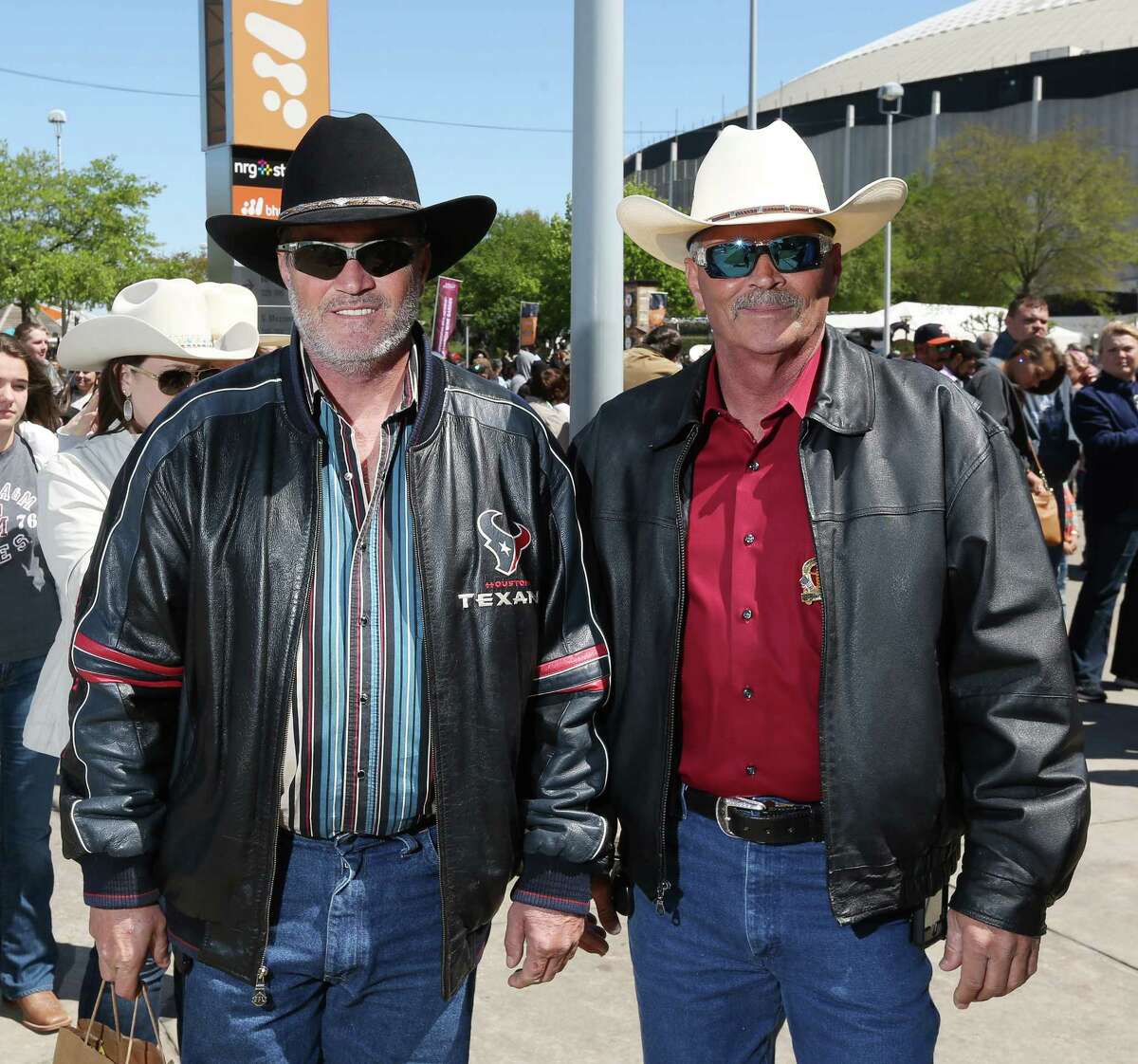 Keith Urban fans meet up where the blacktop ends at RodeoHouston
