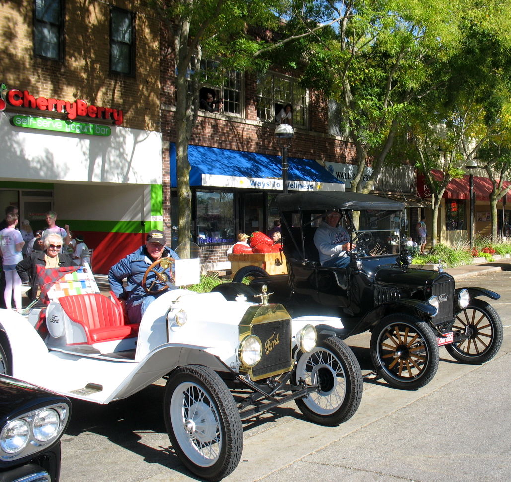 Cruise 'N Car Show celebrates 25 years in downtown Midland
