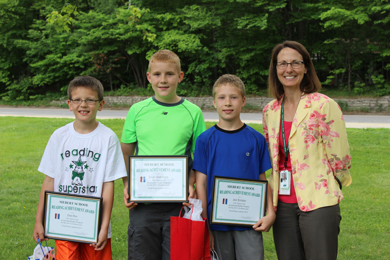 Three Siebert Elementary students earn AR Top Reader awards