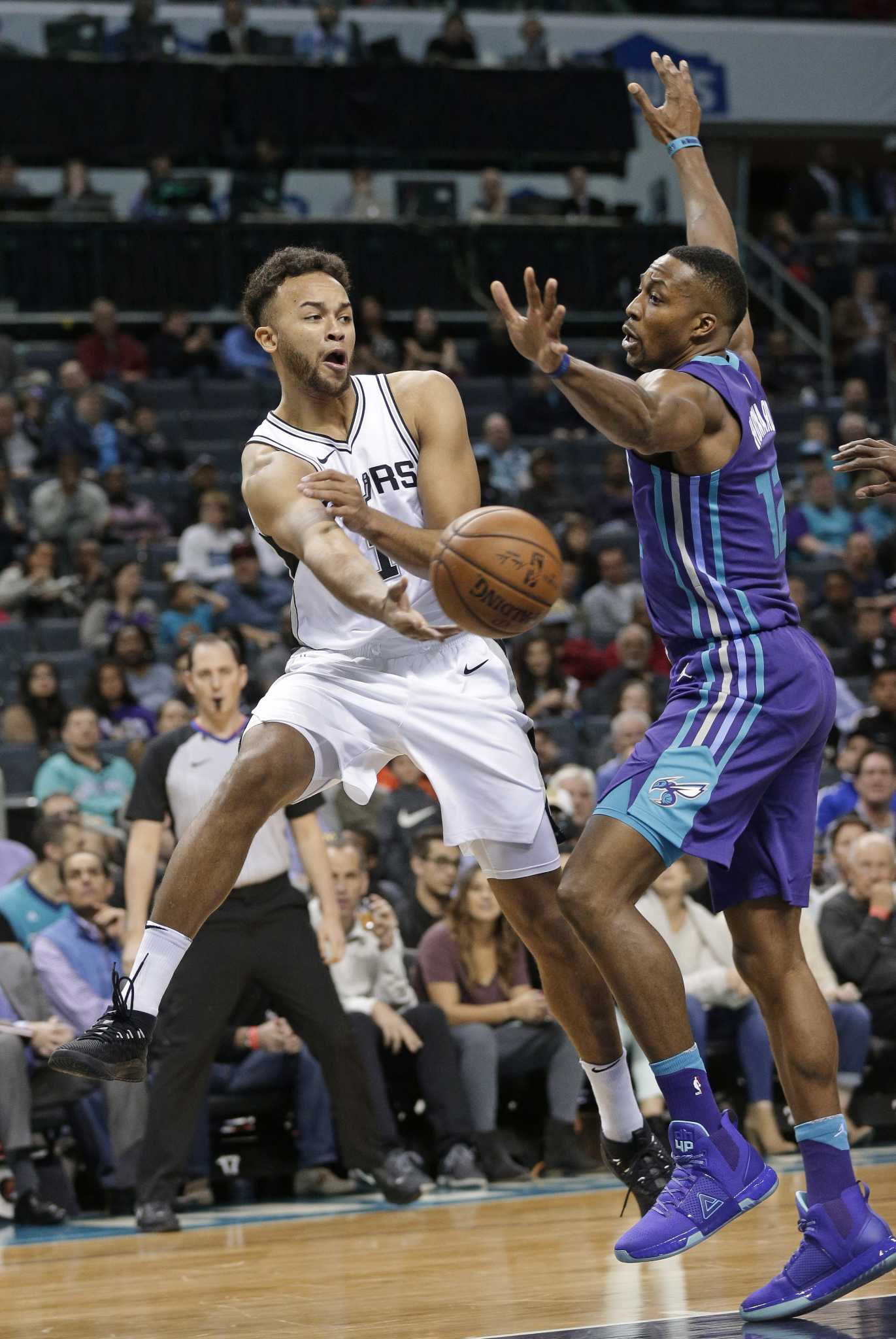 Numbers game: What to watch for when Spurs take on Hornets