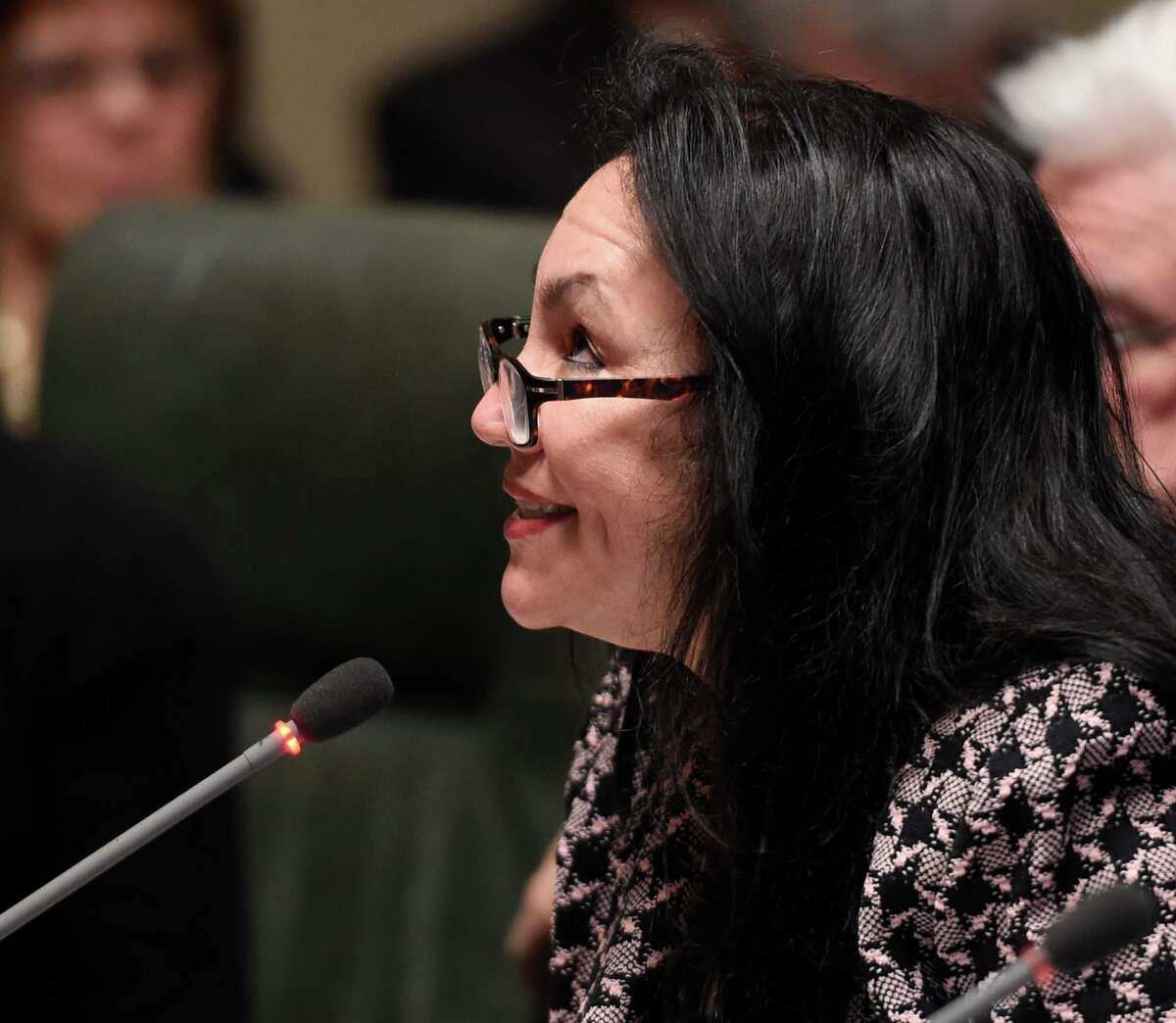 Common Core critic Betty Rosa is new Regents chancellor