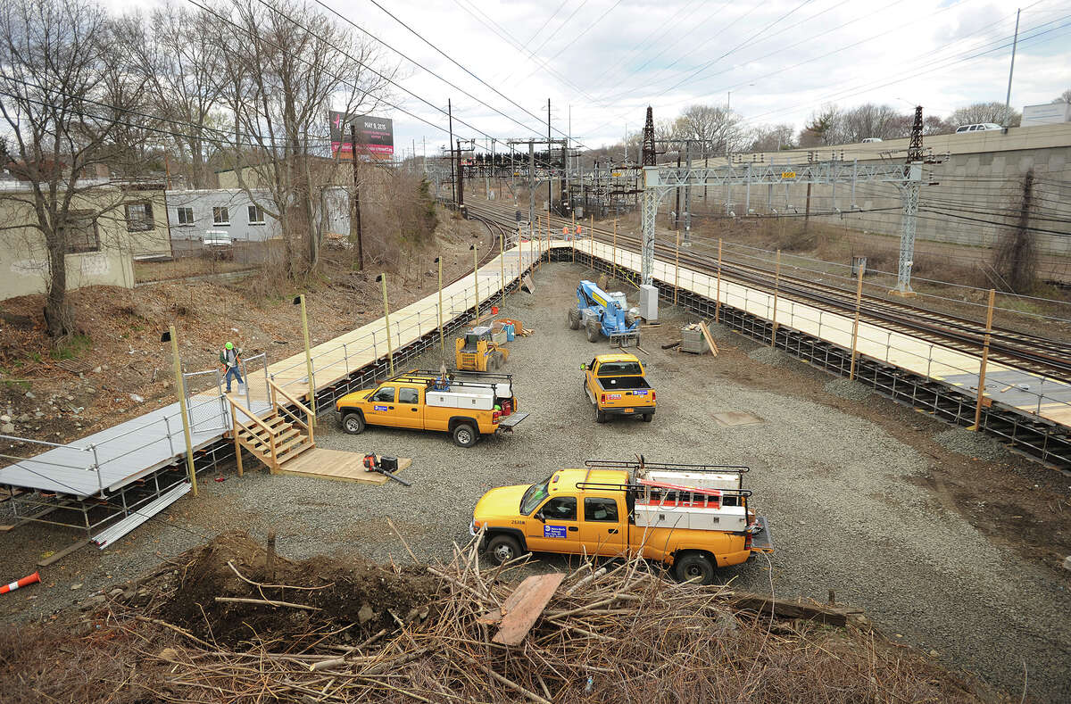 Devon Transfer reopened as Metro North track work resumes