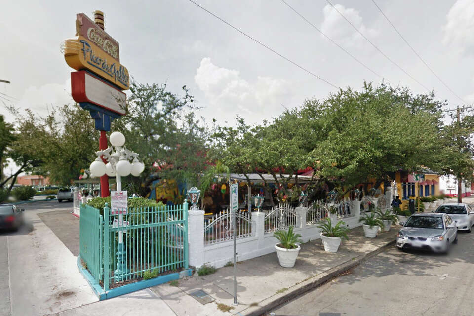 Here are some of the best restaurants along Interstate 35