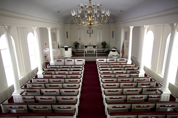 Tour highlights Midland church architecture
