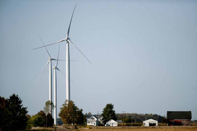 Wind turbine project to generate big bucks for Gratiot government