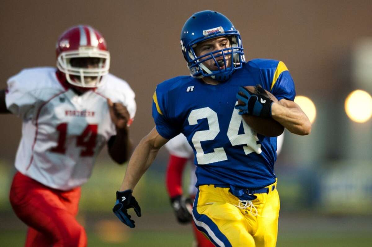 Midland Chemics football team clinches postseason berth