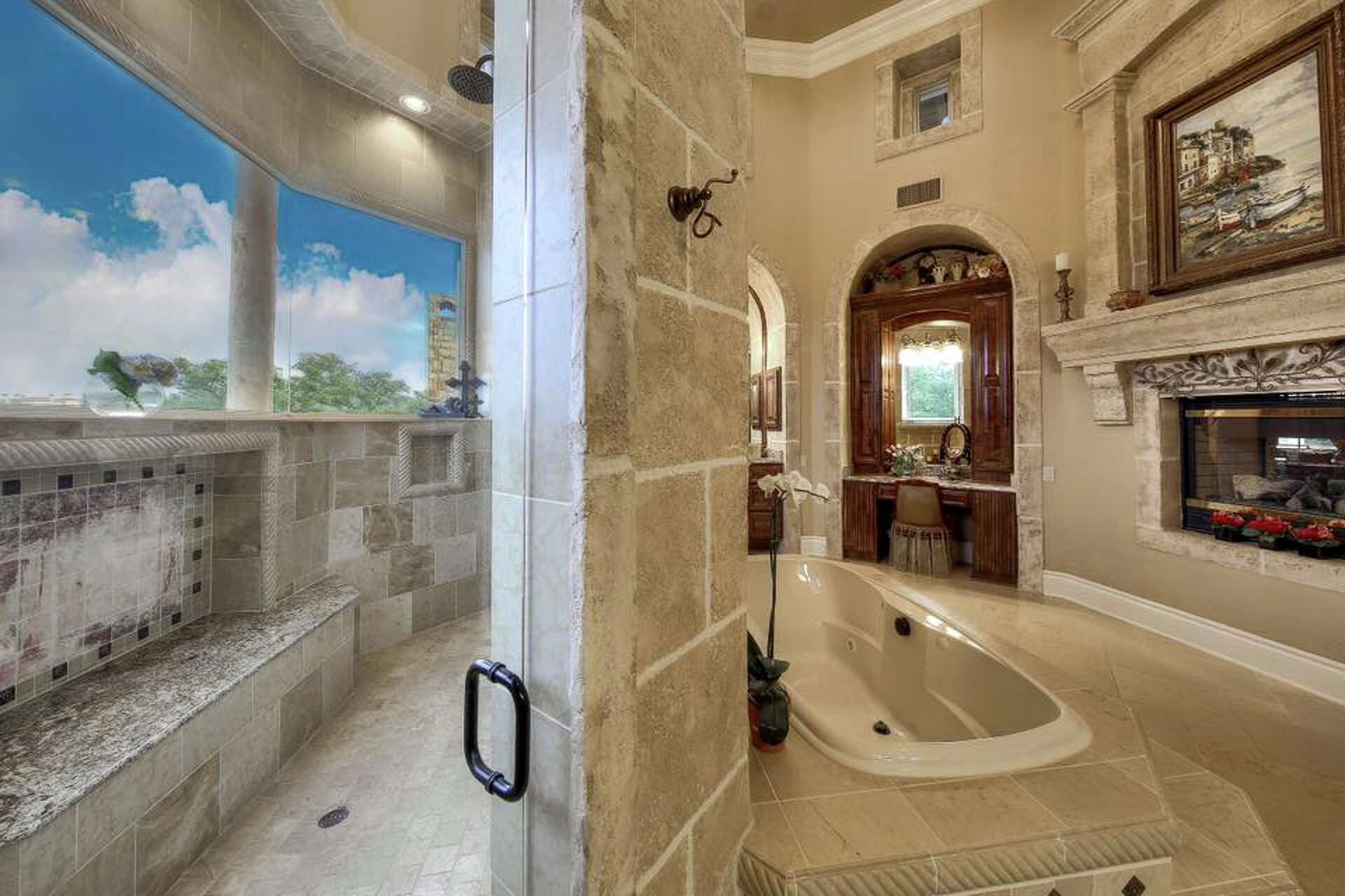 Spanish-style Boerne mansion hits the market for just under $1.7 million