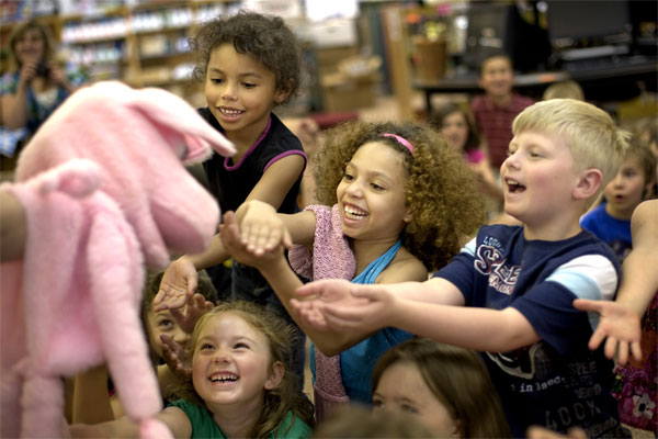 Q & A: Michigan author DiPucchio discusses her writing career