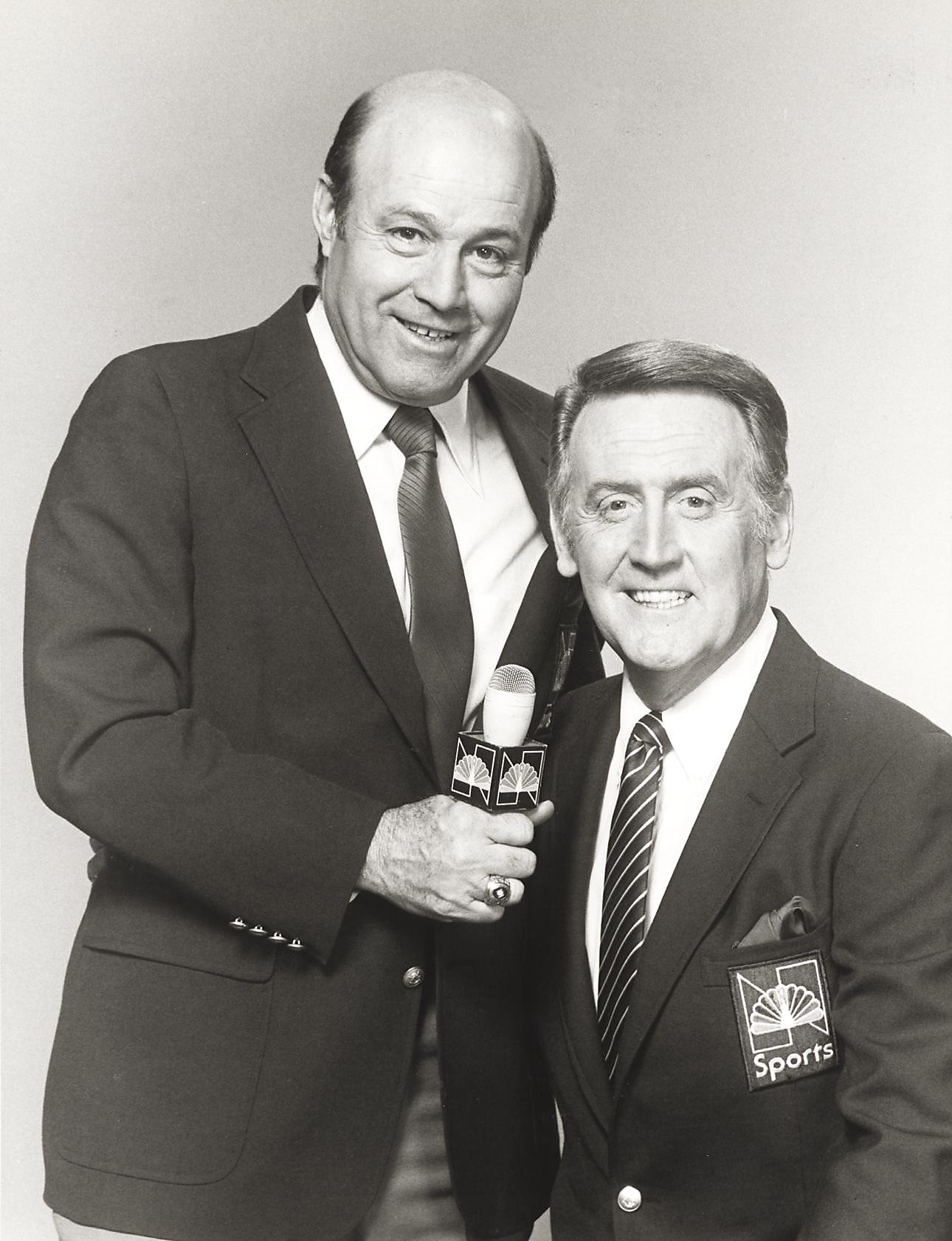 Joe Garagiola, witty ex-catcher, dies at 90