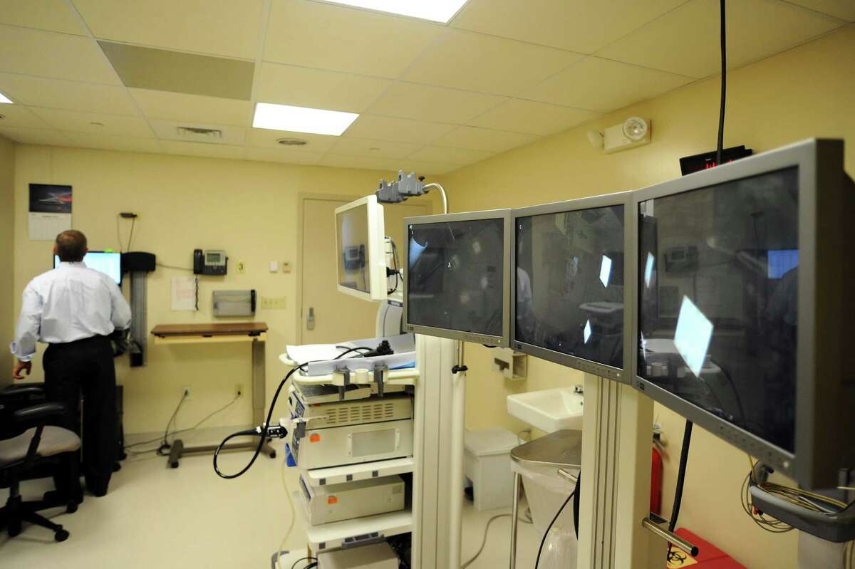 High-tech device gives Stamford Hospital new view to prevent colon cancer