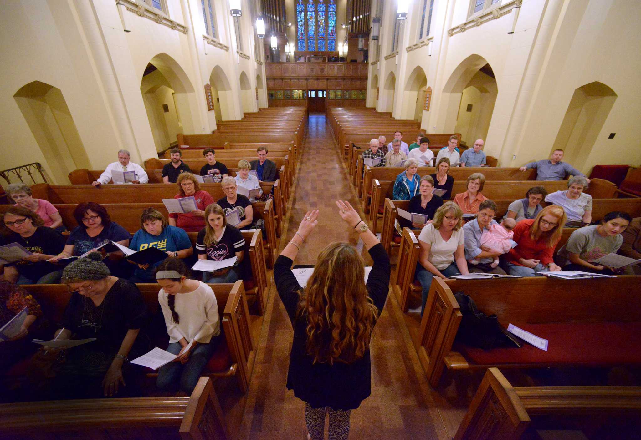 Lutherans’ Easter sunrise service on the River Walk a decades-old tradition