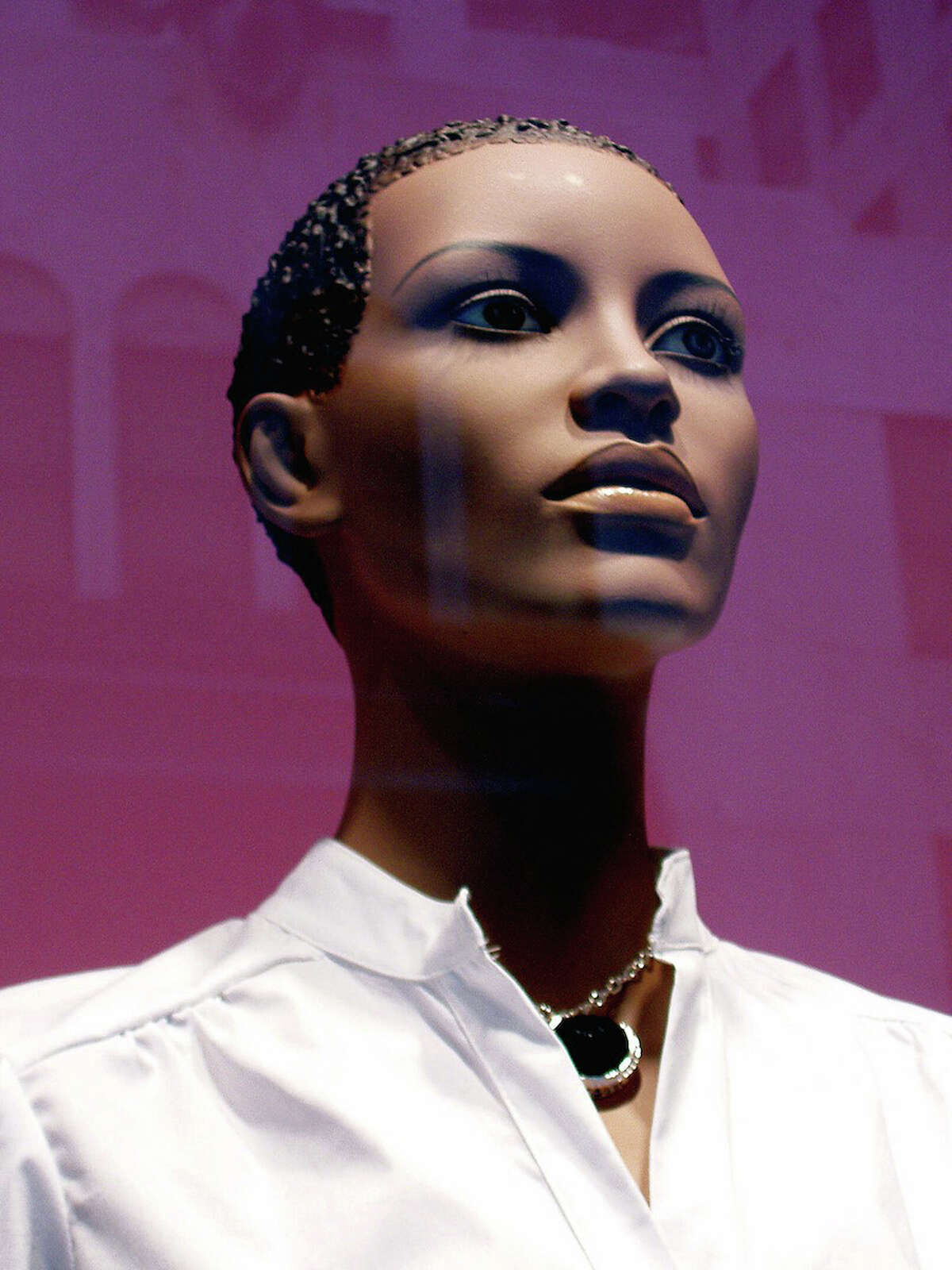 Stamford photographer’s show focuses on mannequins around the world