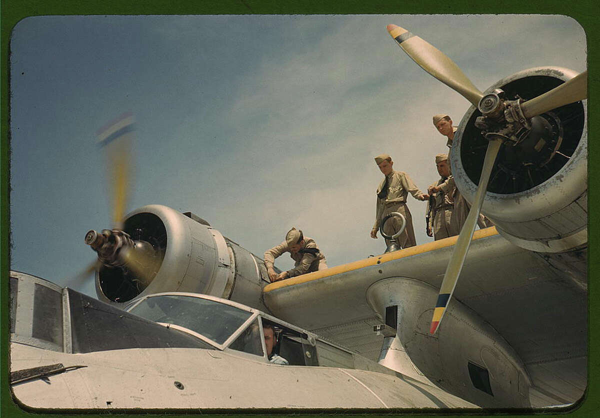 Color Photos: Airplanes from the World War II era