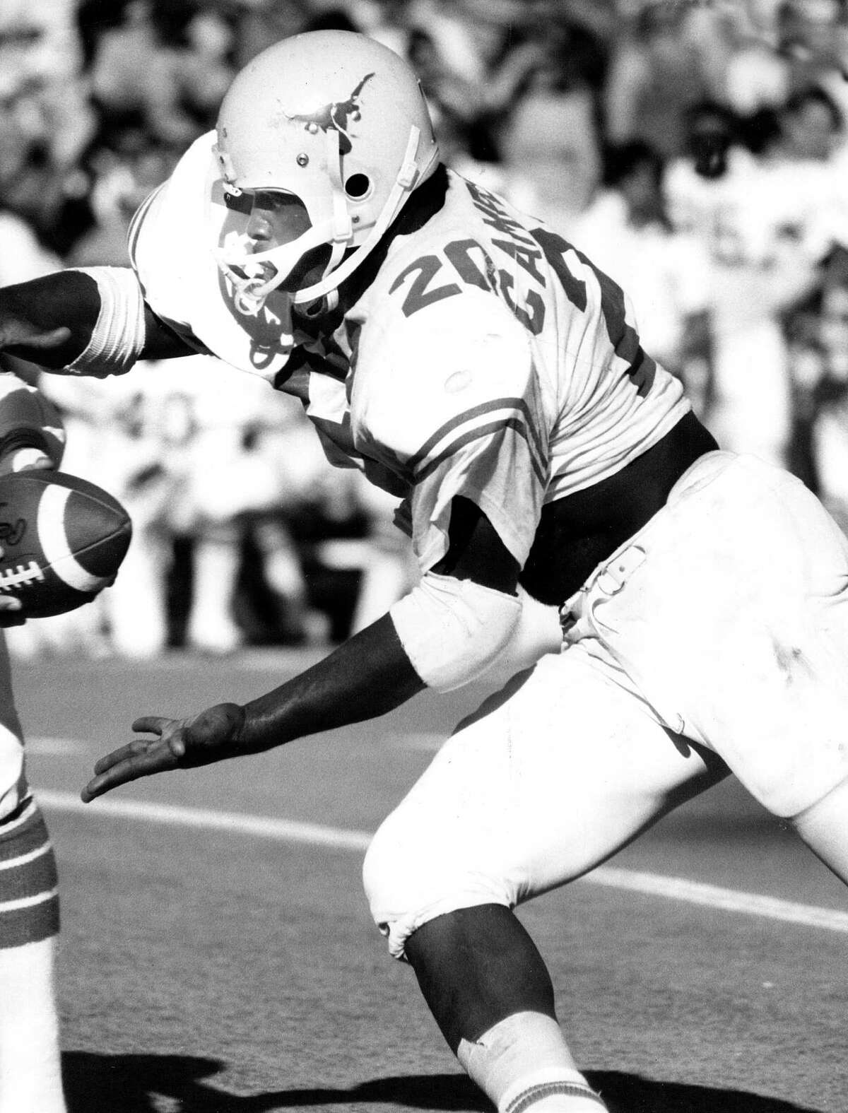 Earl Campbell photos that will make you miss the Oilers