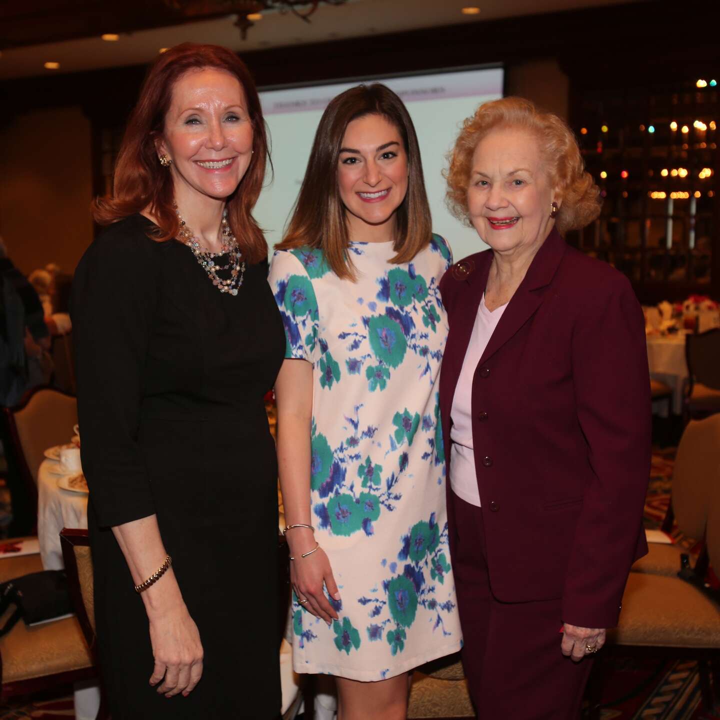 Hospice supporters spend Tuesday with Mitch Albom