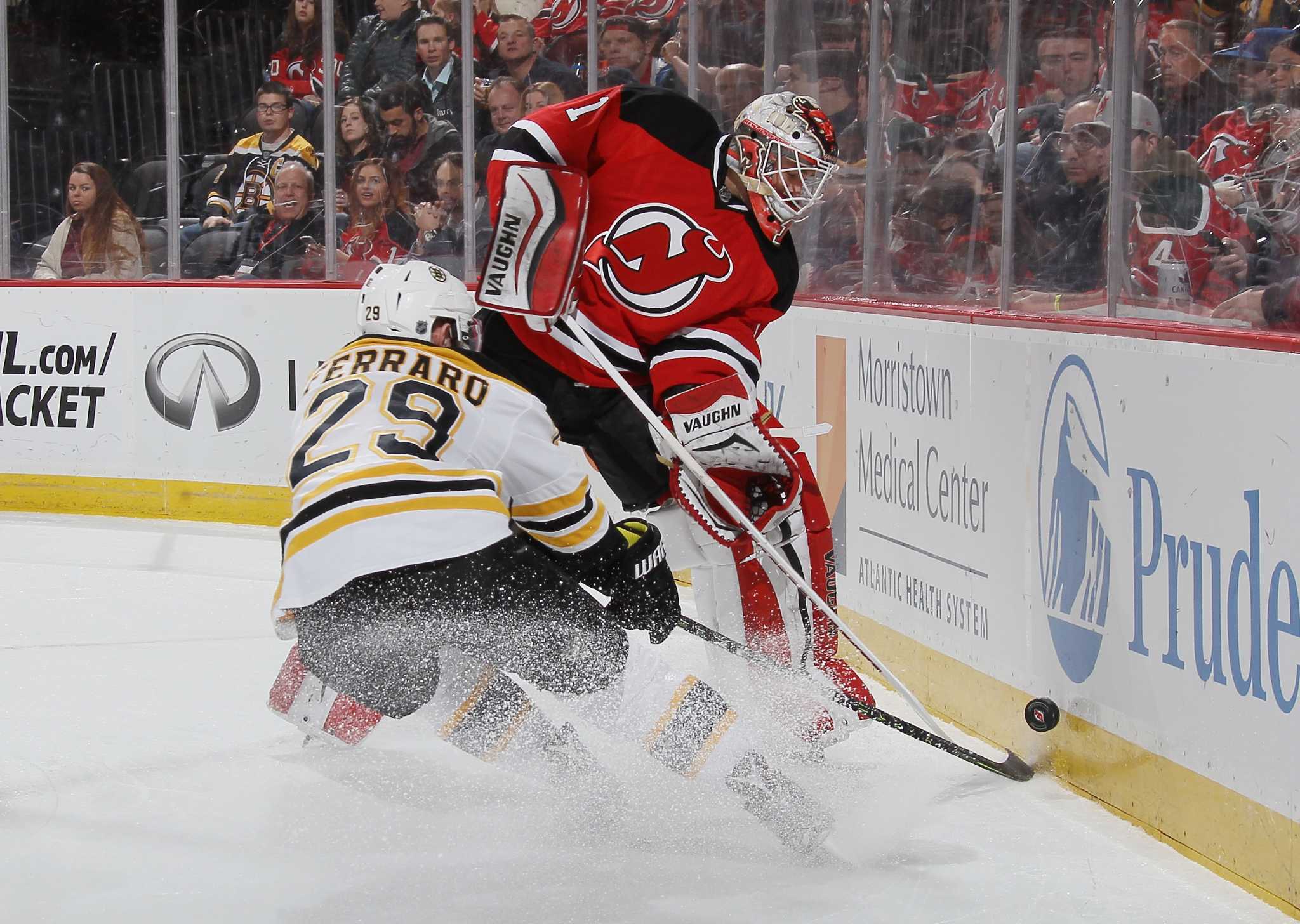 Kinkaid keeps N.J.'s hopes alive