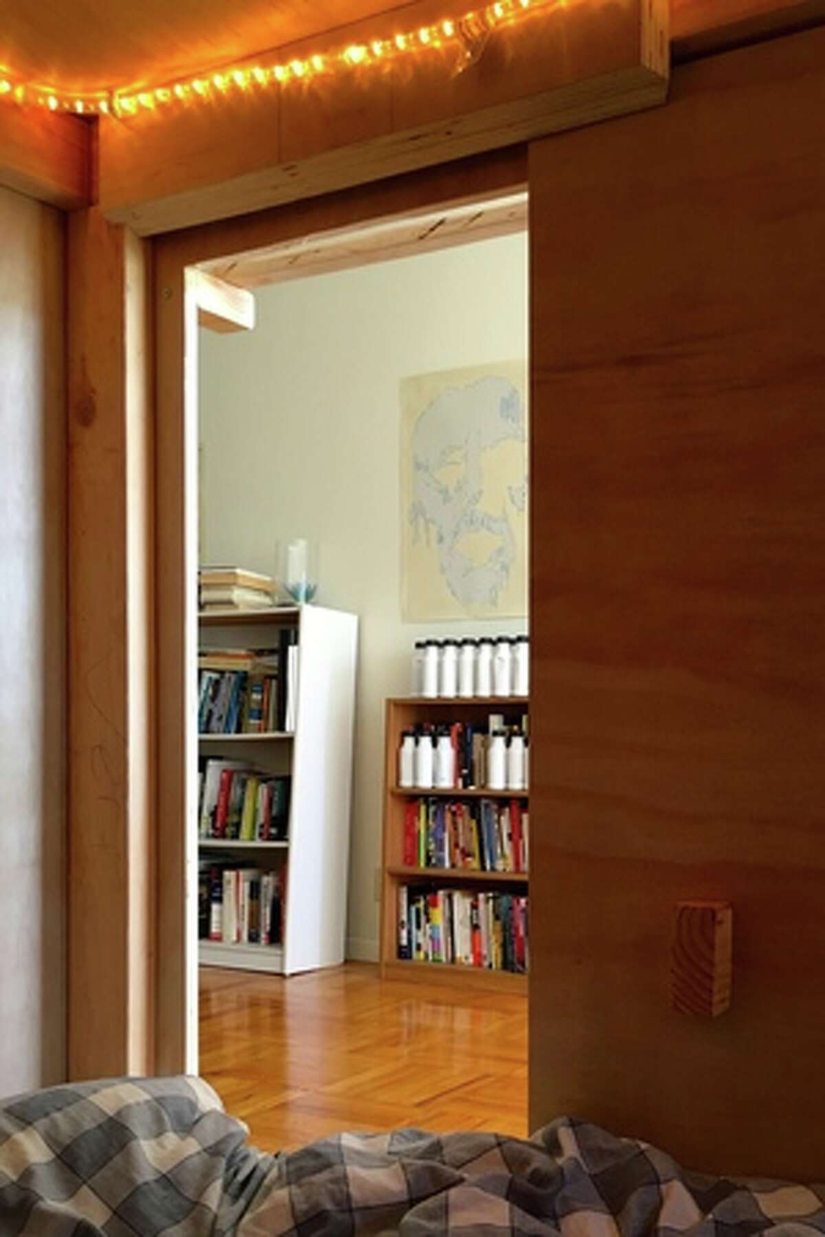 San Francisco man lives in a box (for only $400 a month)