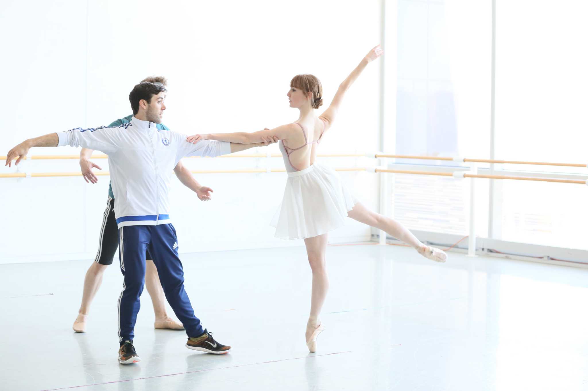 'REACH' taps into creativity of dancers