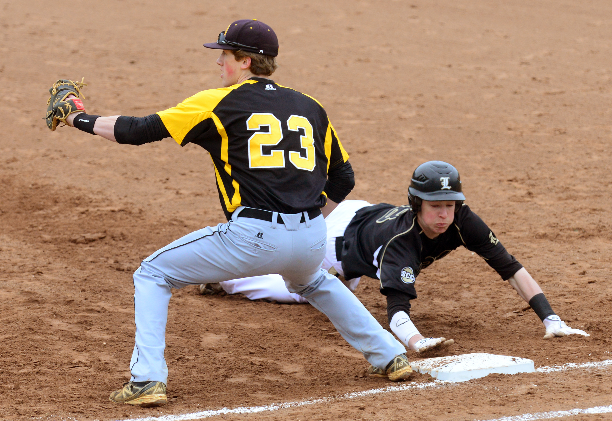 Amity team to beat in SCC