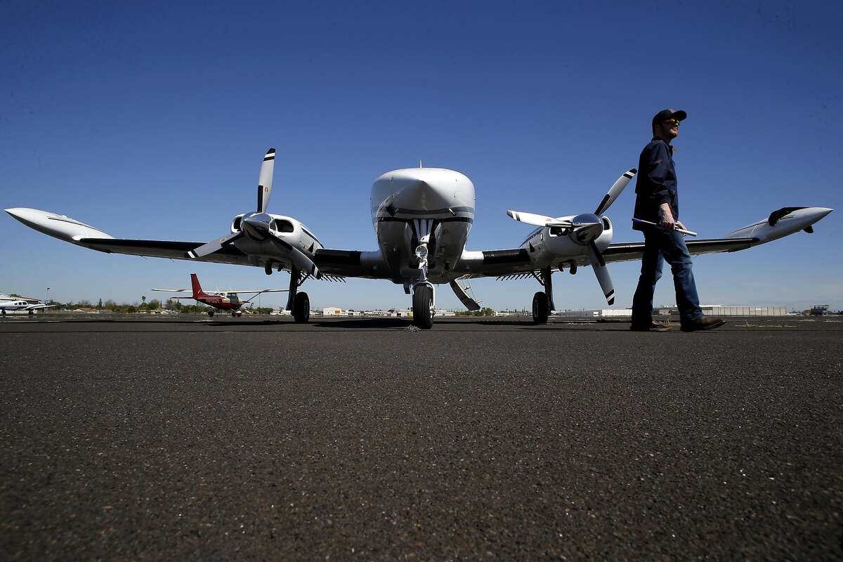 Pilots ‘seed’ clouds, fighting the drought from the sky