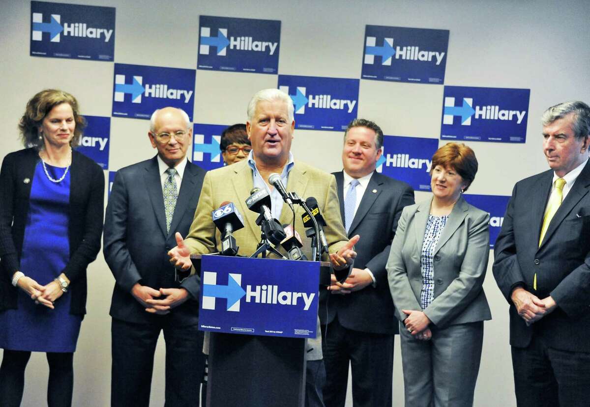 Union, Democratic leaders support Clinton