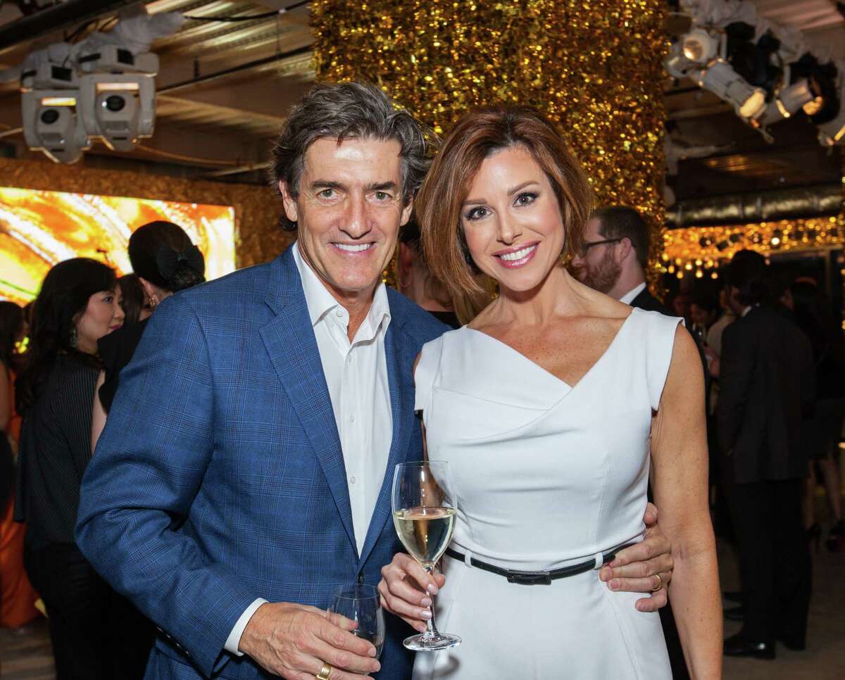 River Oaks District hosts swanky gold party