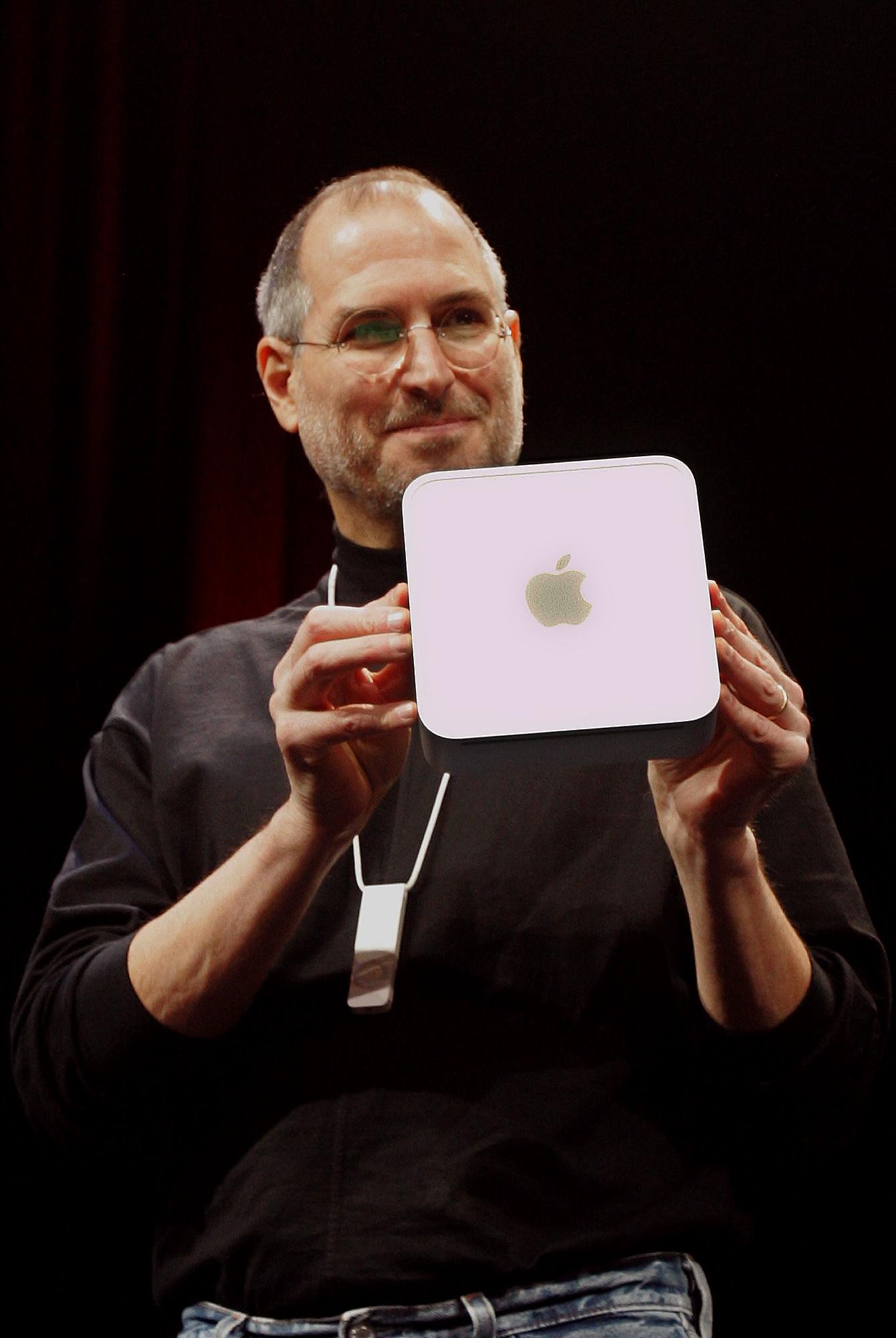 Apple, Inc. Stock: A Buy Ahead of Sustained Dividend Growth?