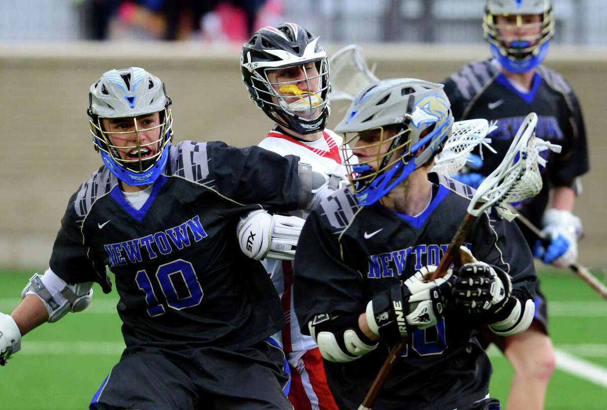 Fairfield Prep lacrosse opens with 15-4 rout of Newtown