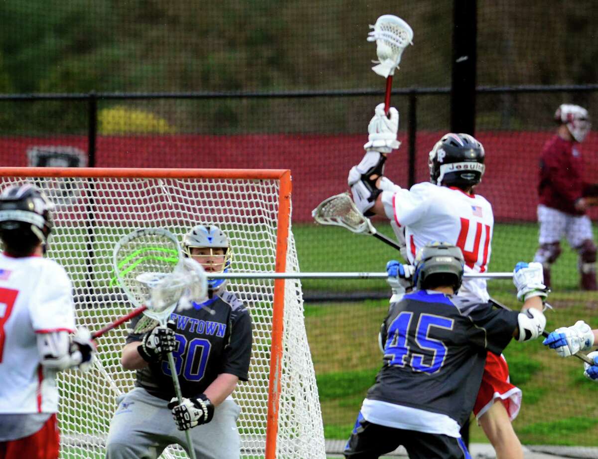 Fairfield Prep lacrosse opens with 15-4 rout of Newtown