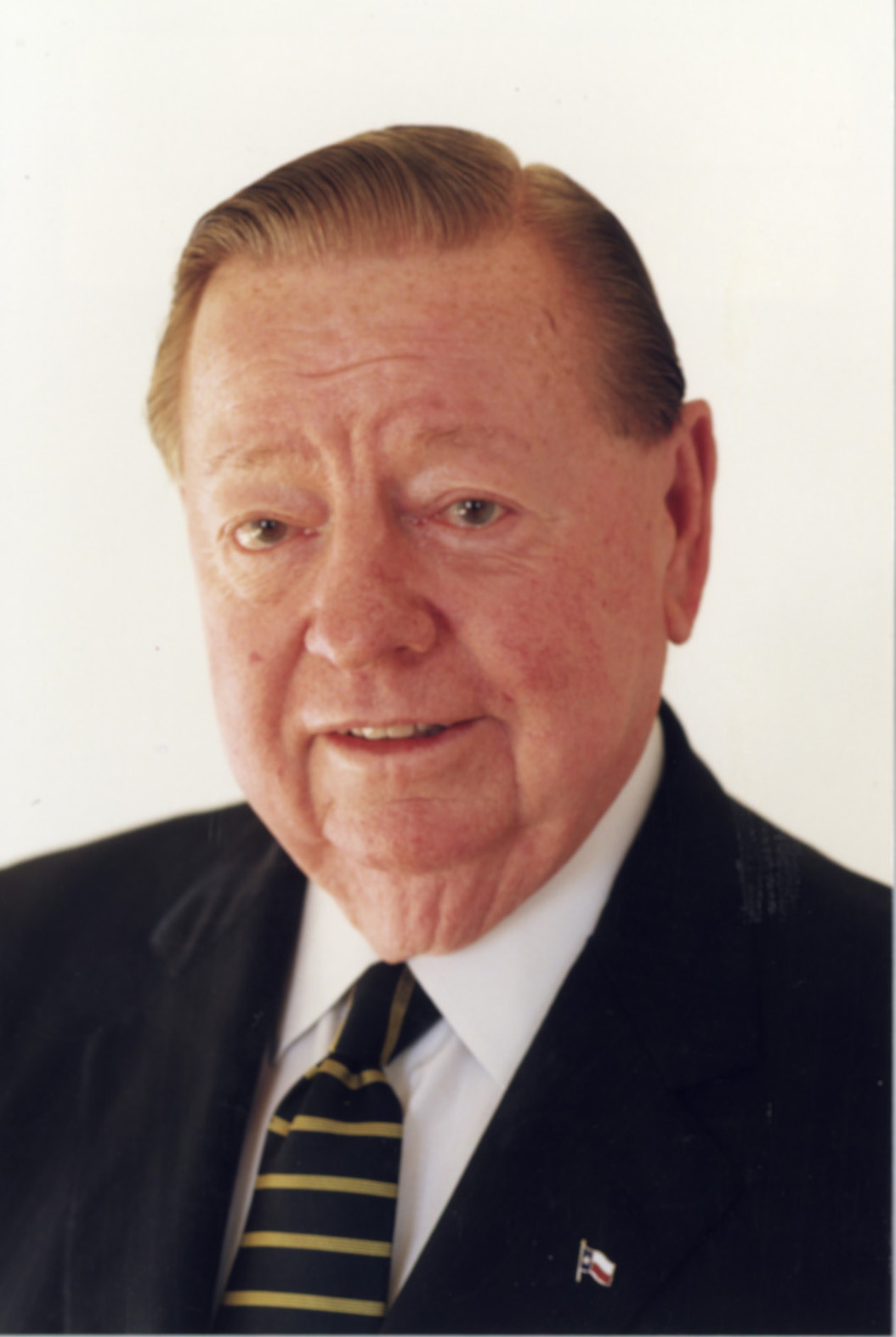 Arnold devoted life to community