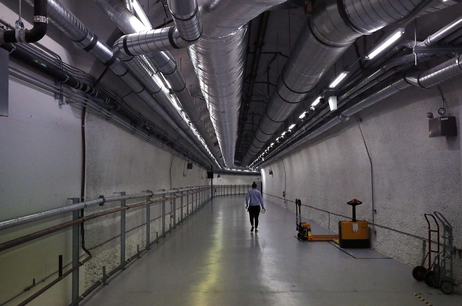 Stanford physicists have high hopes for powerful new laser