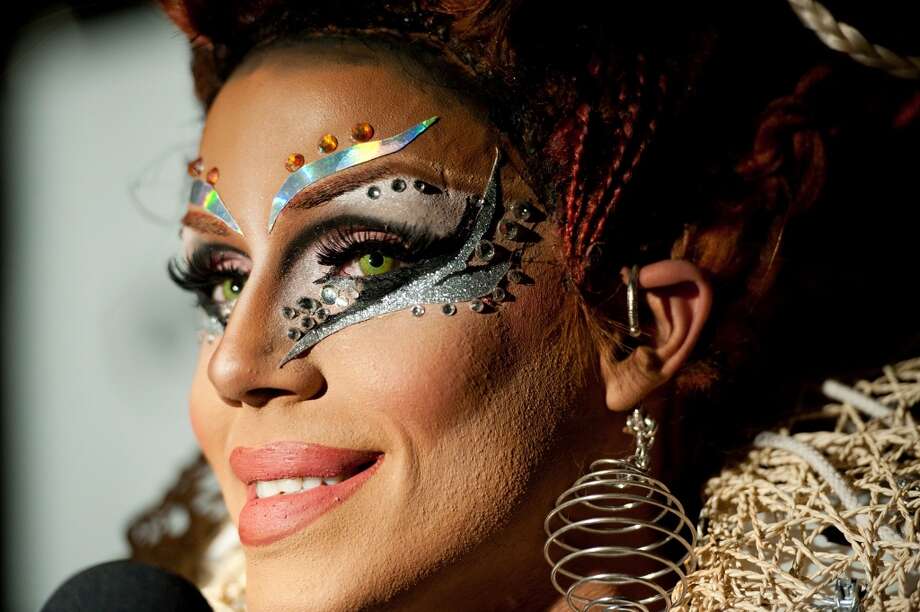 Hispanic drag queens - Chron