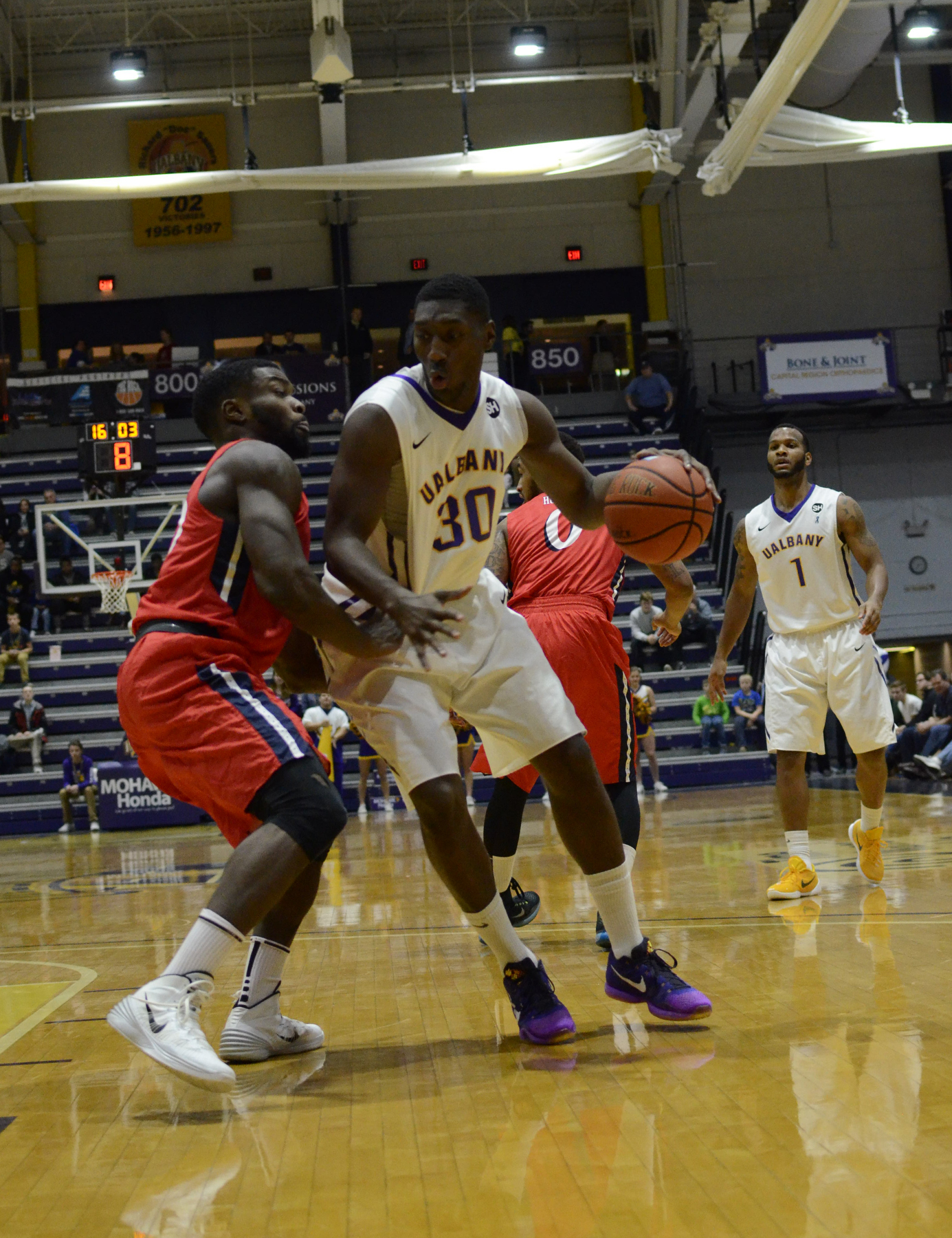 Travis Charles gets OK to resume working out with UAlbany