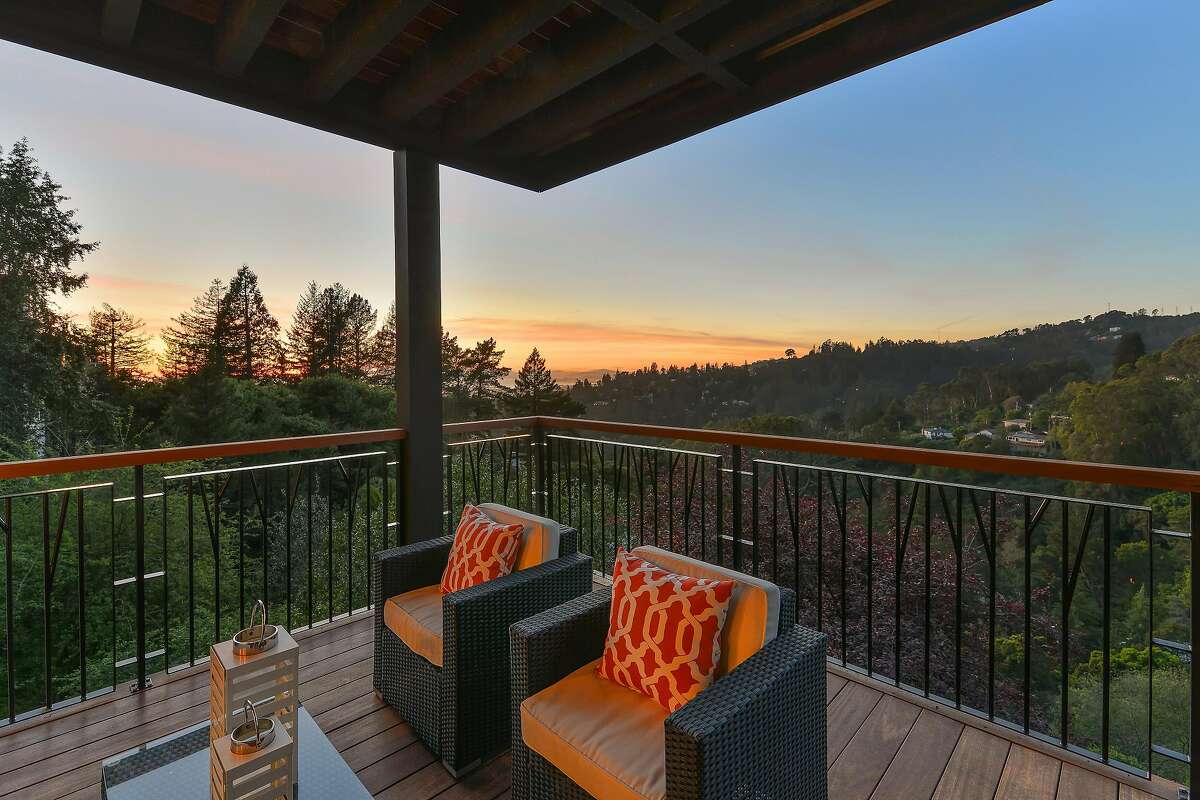 Masterful modernity in Oakland’s Montclair