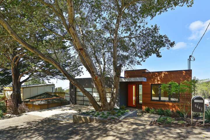 Masterful modernity in Oakland’s Montclair
