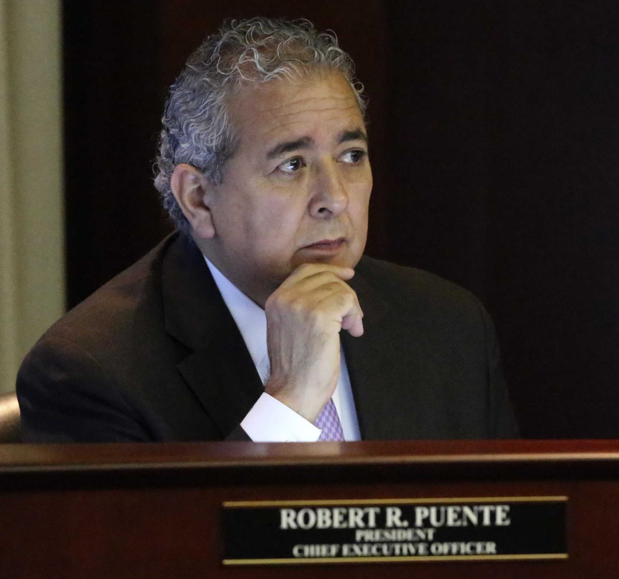 SAWS Chief Gets 5 Percent Raise Plus Bonus Mayor Votes No