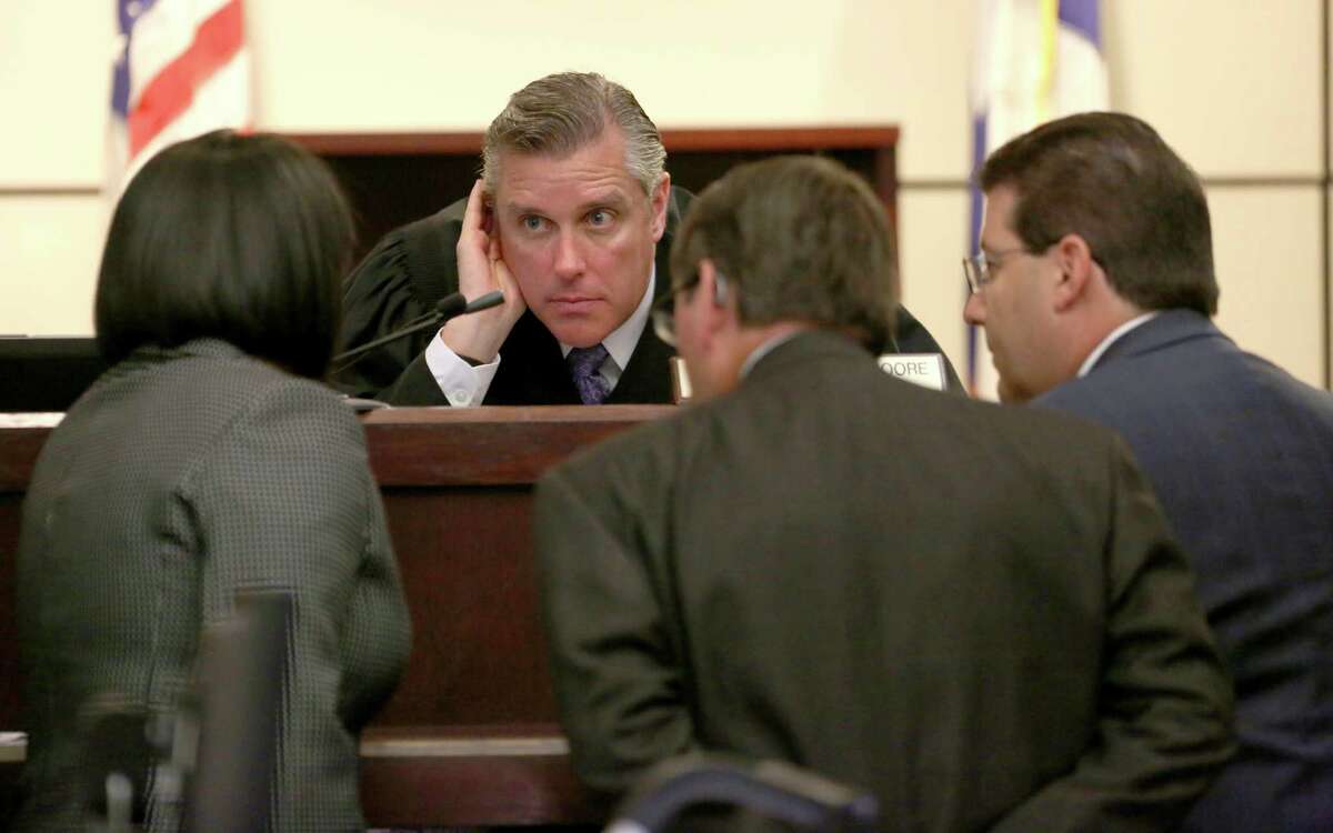 Witness describes killing, says next bullet was aimed at her