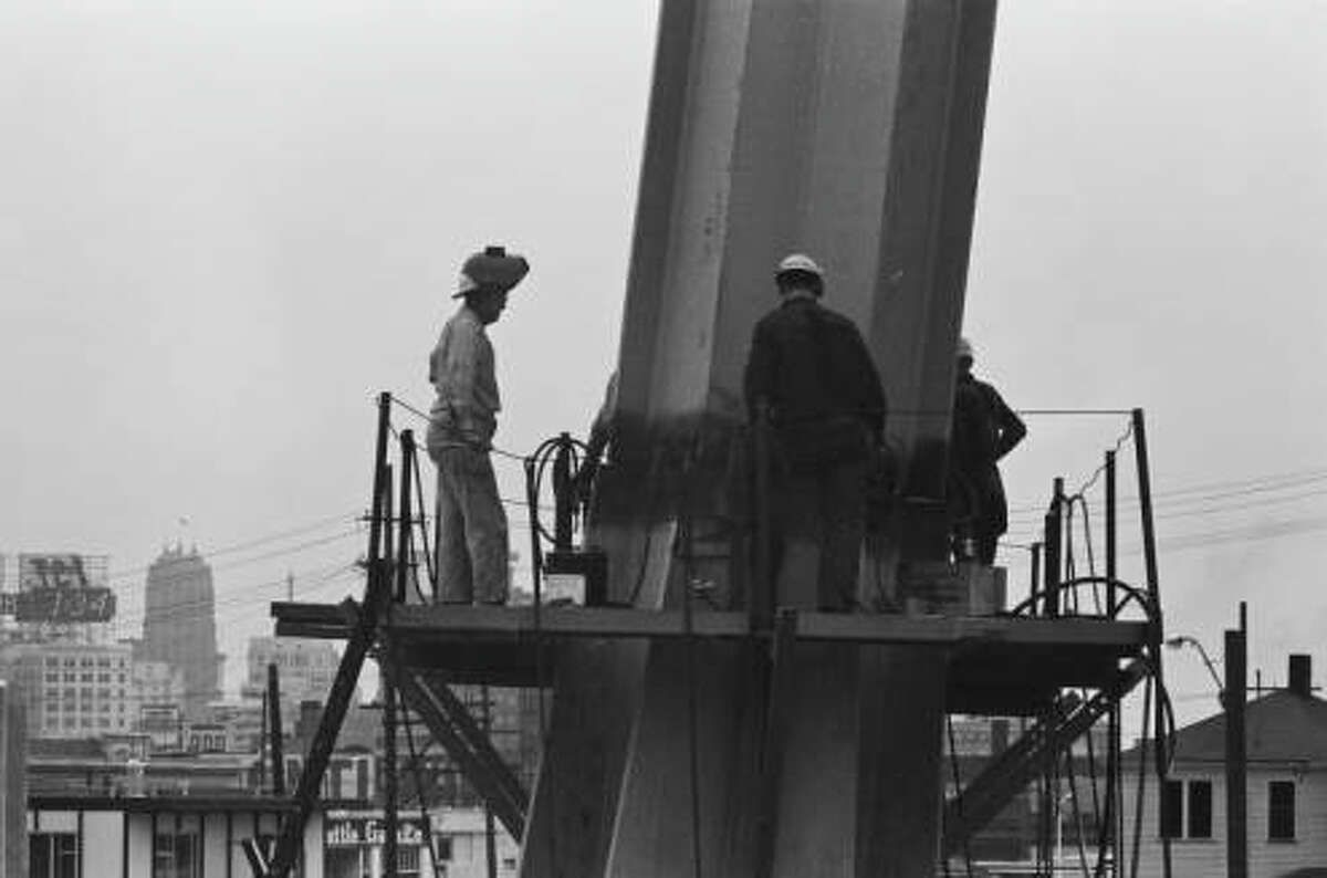 Previously unpublished photos of Space Needle construction
