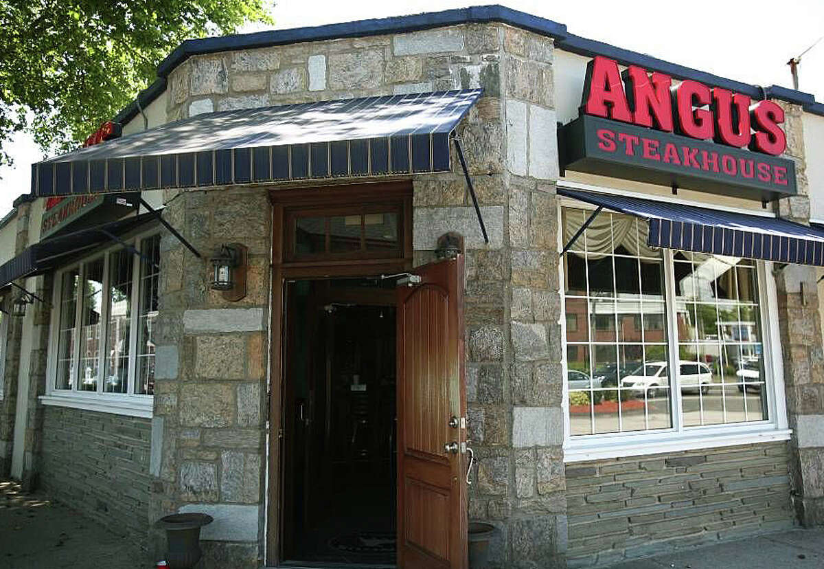 After 66 years: Angus Steakhouse closes, a ‘little pub’ on tap