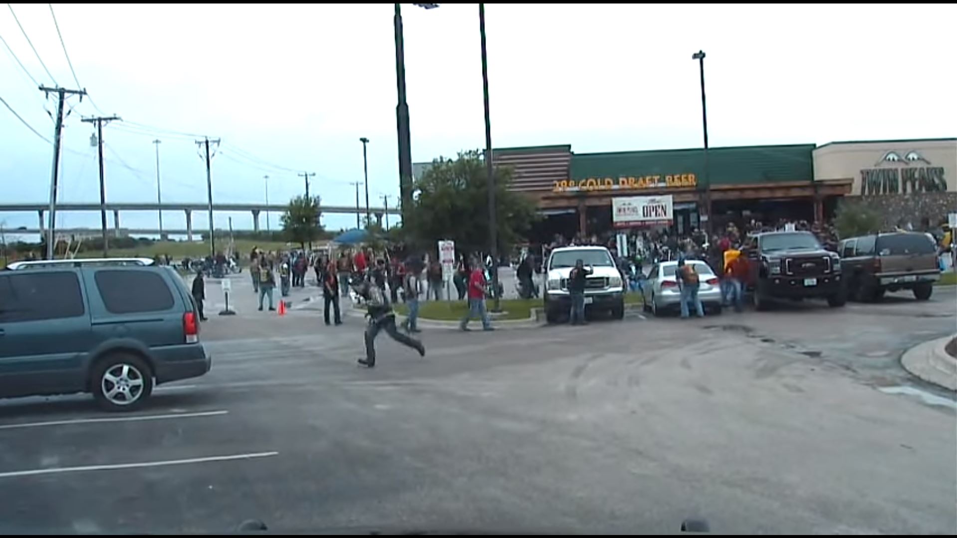 New, graphic dashcam footage shows biker gang shootout at Twin Peaks in ...