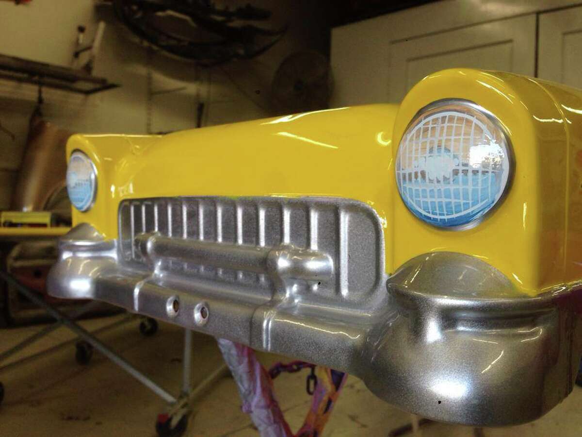 The tiny 'Tot Rod' trend is putting kids in miniature slammed, classic cars