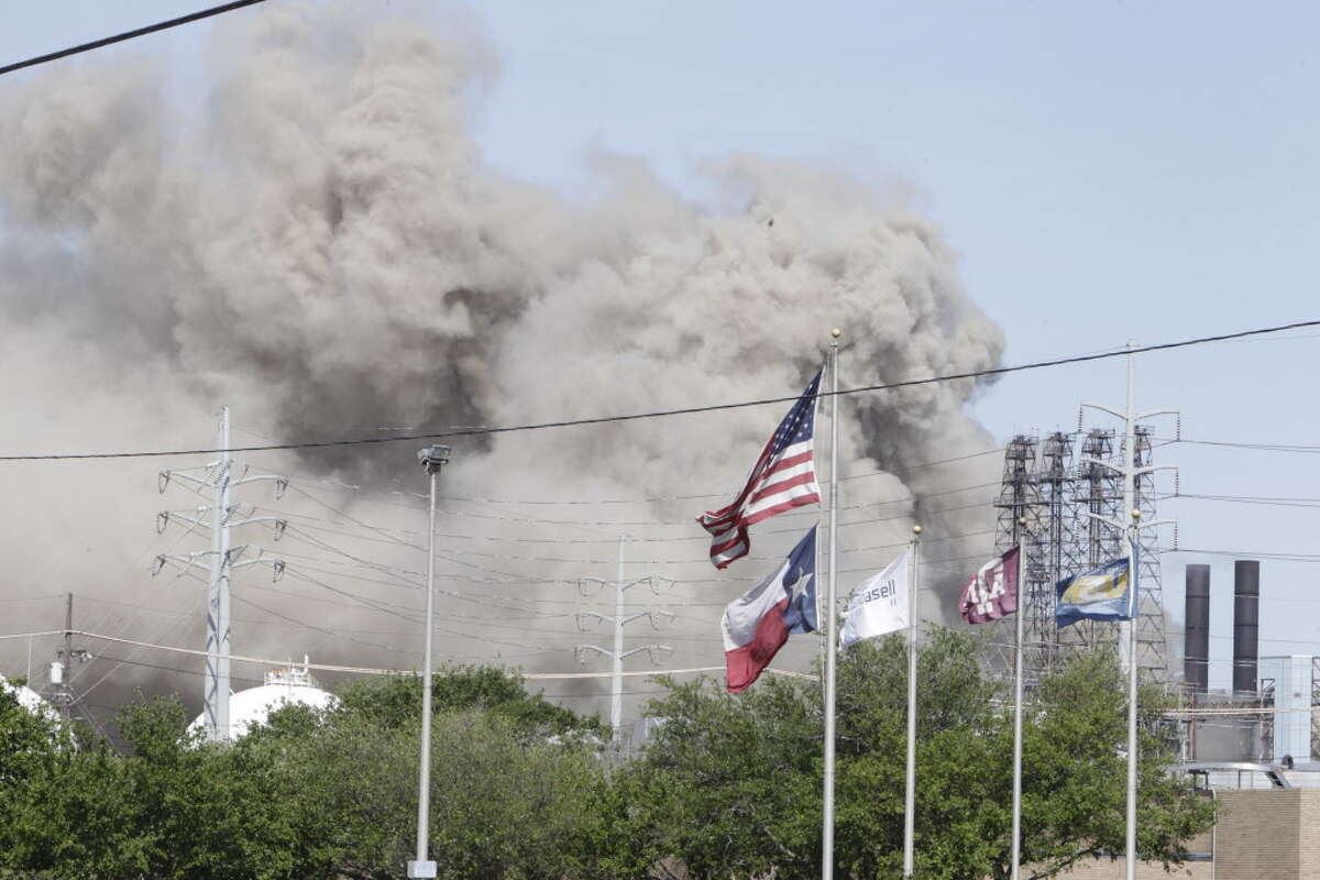 Shelter in place lifted after large fire at LyondellBasell plant