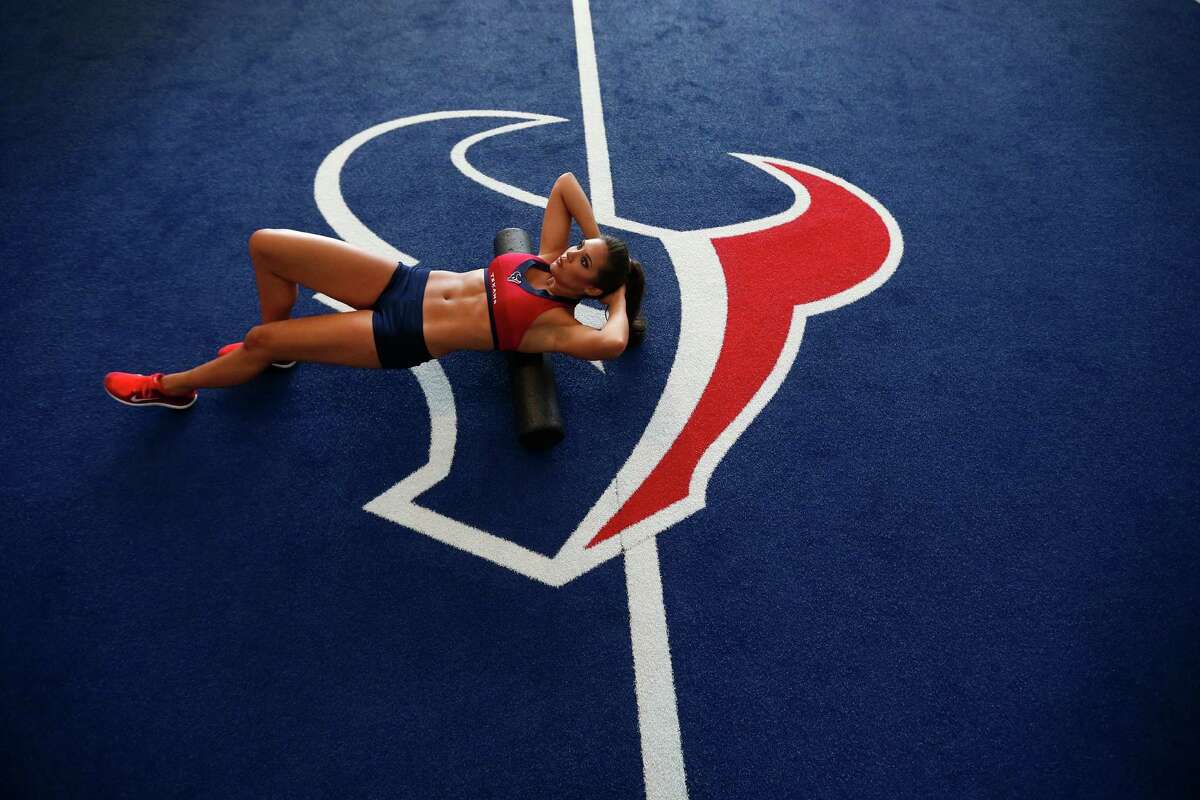 Texans cheerleader trains hard for the field, life