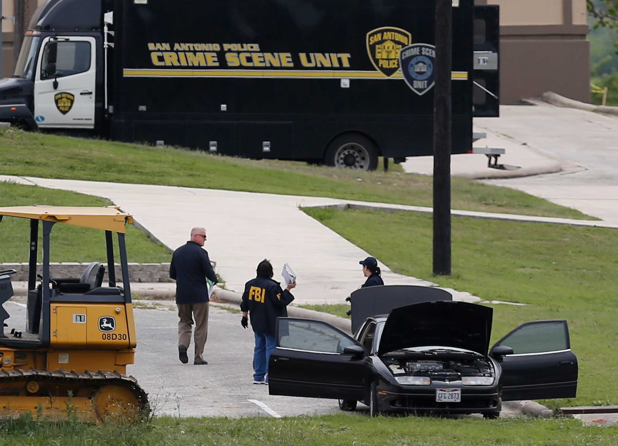 Shooting refocuses gun question back to military bases