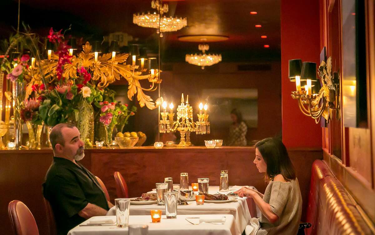 Alfred’s Steakhouse is a classic in any era